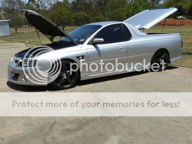 Vz r8 maloo series 2